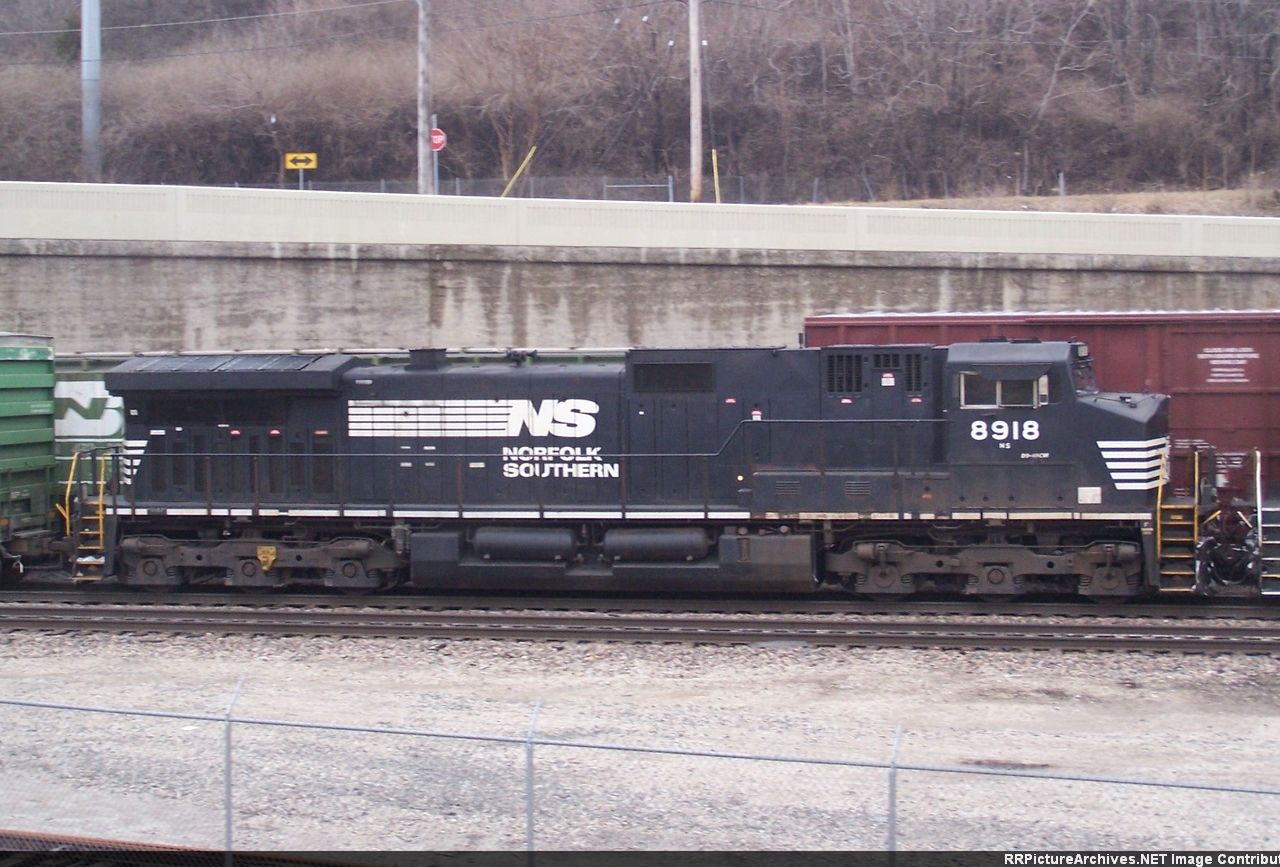 NS 8918